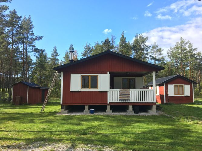 Stuga i Lärbro med 2 + 4 bäddar #38047 | Stugknuten