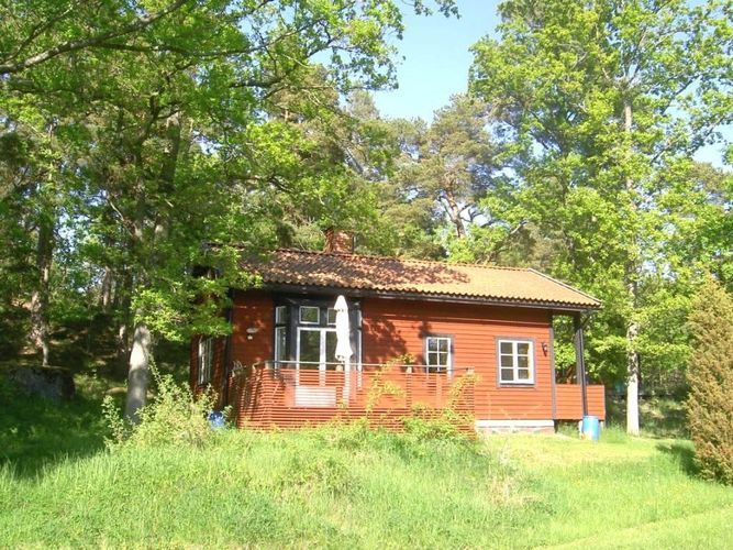 Stuga i Stockholm med 4 + 2 bäddar #22355 | Stugknuten