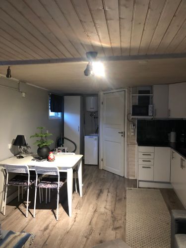 Stuga i Skrea Strand med 4 bäddar #34781 | Stugknuten