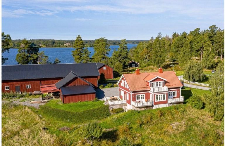 Stuga i Sörmland med 8 + 4 bäddar #33755 | Stugknuten