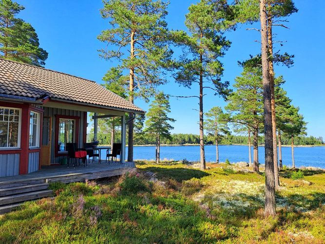 Stuga i Hudiksvall med 6 bäddar #34145 | Stugknuten