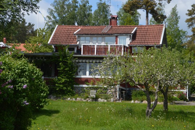 Stuga i Stockholm med 6 + 4 bäddar #23339 | Stugknuten