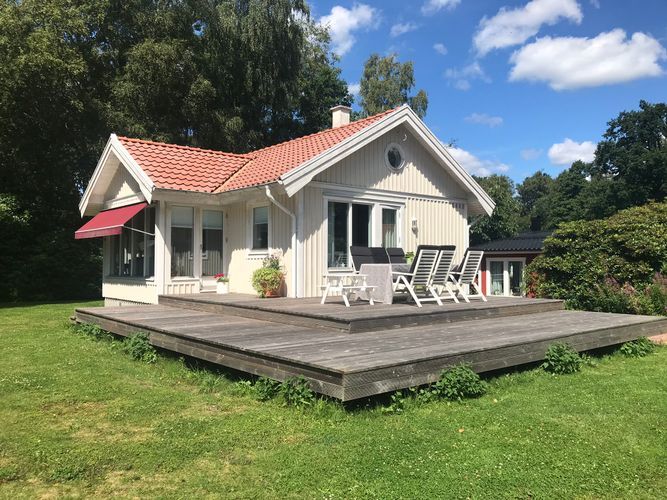 Stuga i Pukavik med 4 + 2 bäddar #30692 | Stugknuten