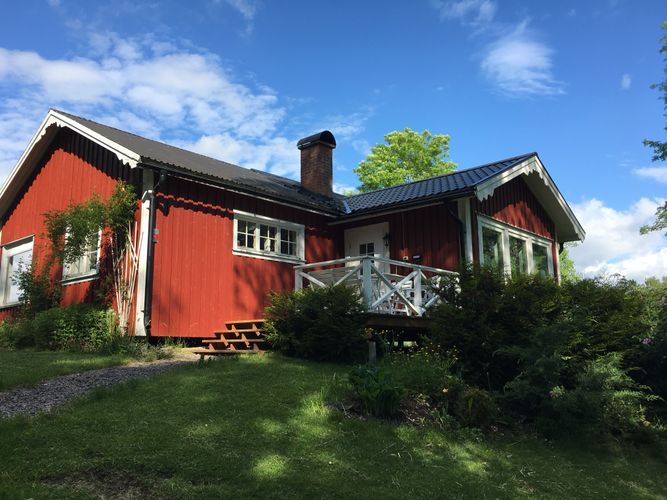 Hyra stuga i Sunne, Torsby, Stöpafors. Stuga bredvid sjön Fryken, Stöpafors.