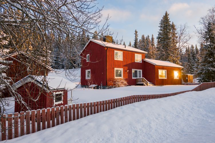 Holiday home in Stromsund with 4 beds #33720 | Stugknuten